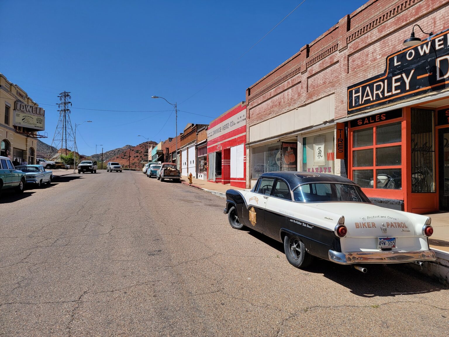 Erie Street - Historic Lowell Ghost Town, Bisbee, AZ - Woodland Hiker
